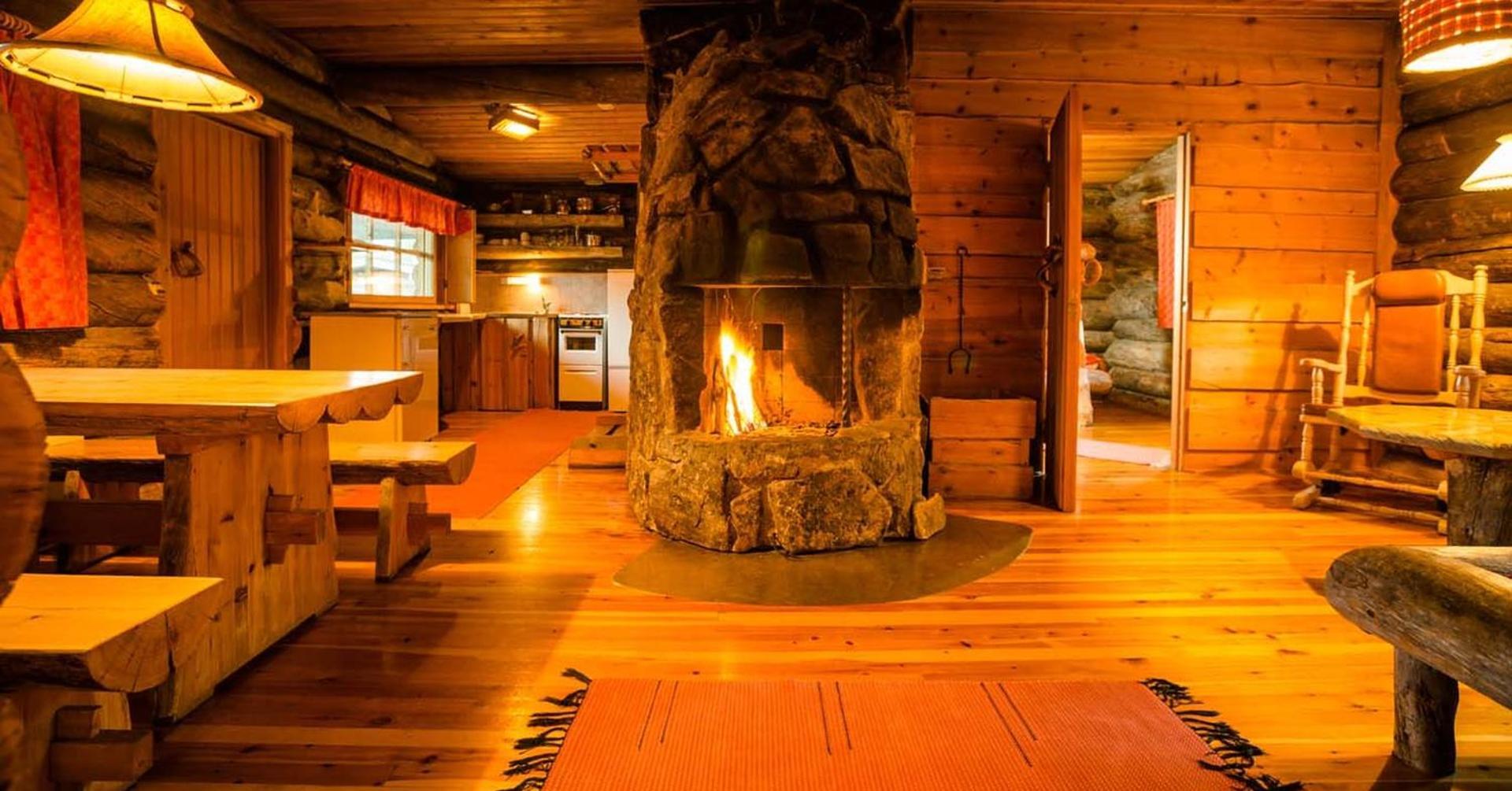 Hotel Kakslauttanen Arctic Resort - Igloos Saariselka, Finland - book ...