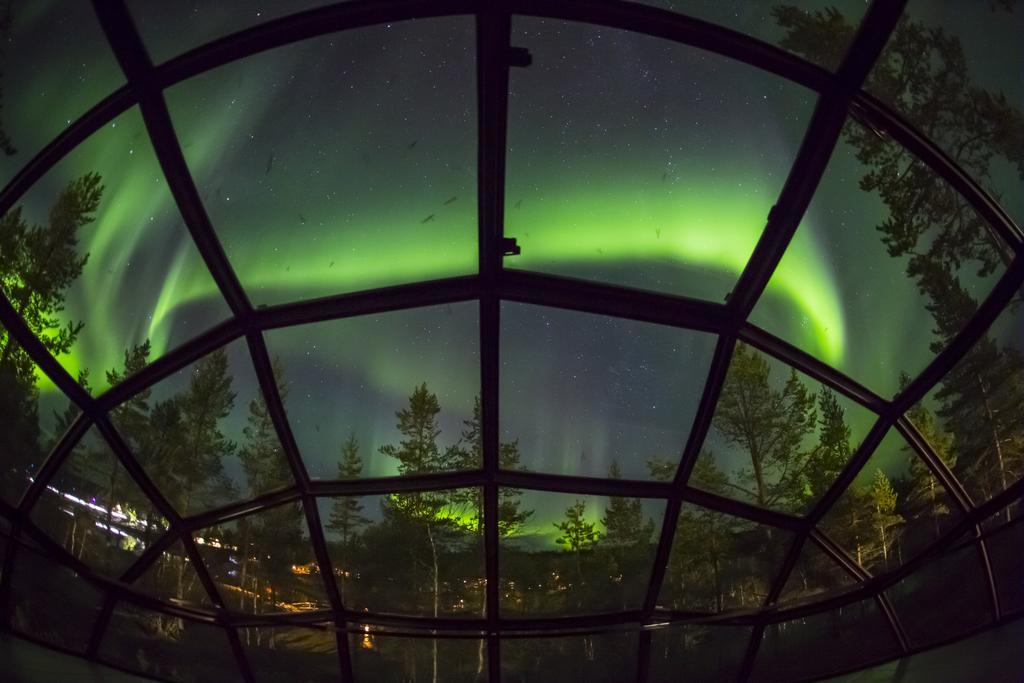 Hotel Kakslauttanen Arctic Resort - Igloos Saariselka, Finland - book ...